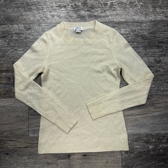 Barneys New York | Sweaters | Barneys New York Sweater | Poshmark